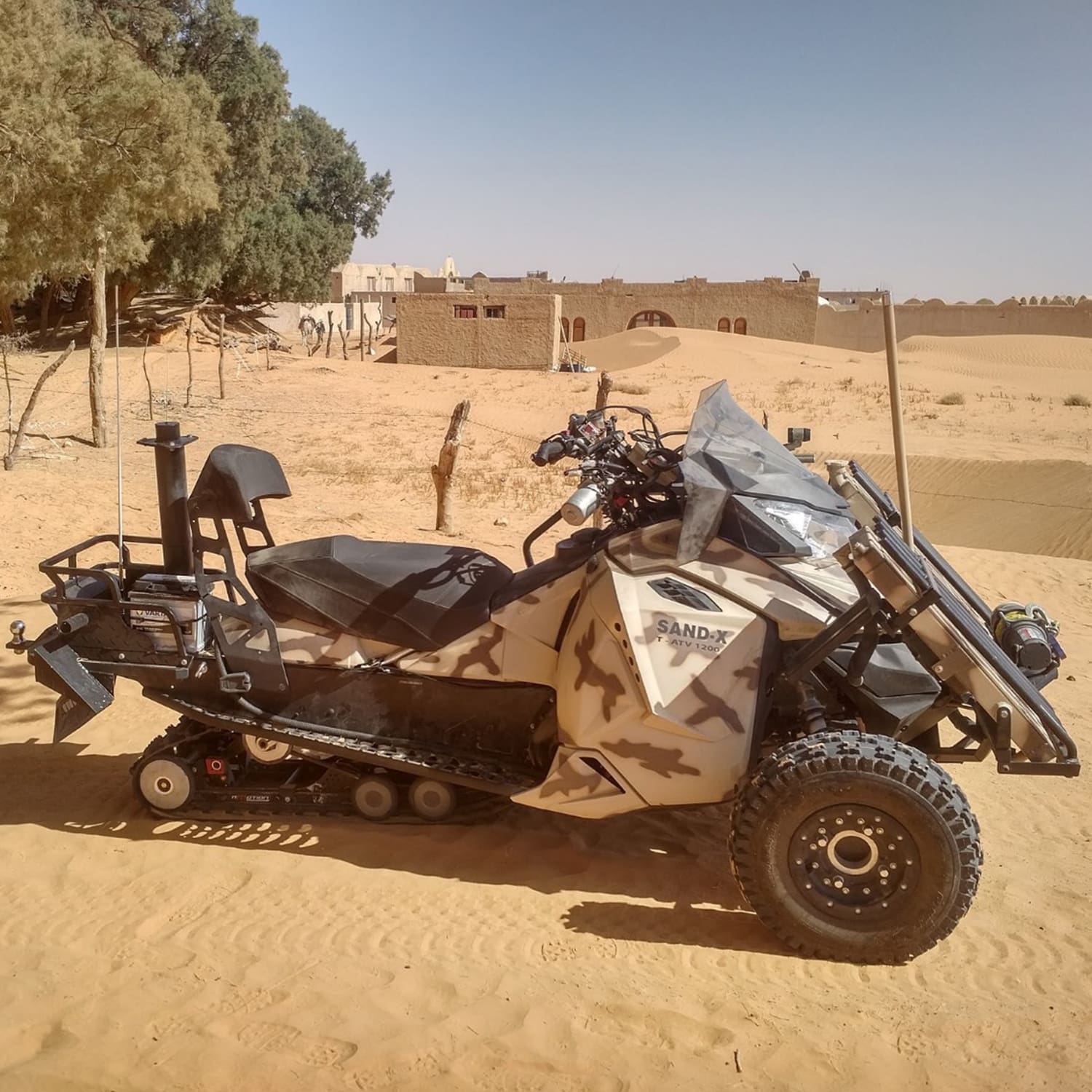 Sand-X UNMANNED ROVER SYSTEM URS - SRT Supply